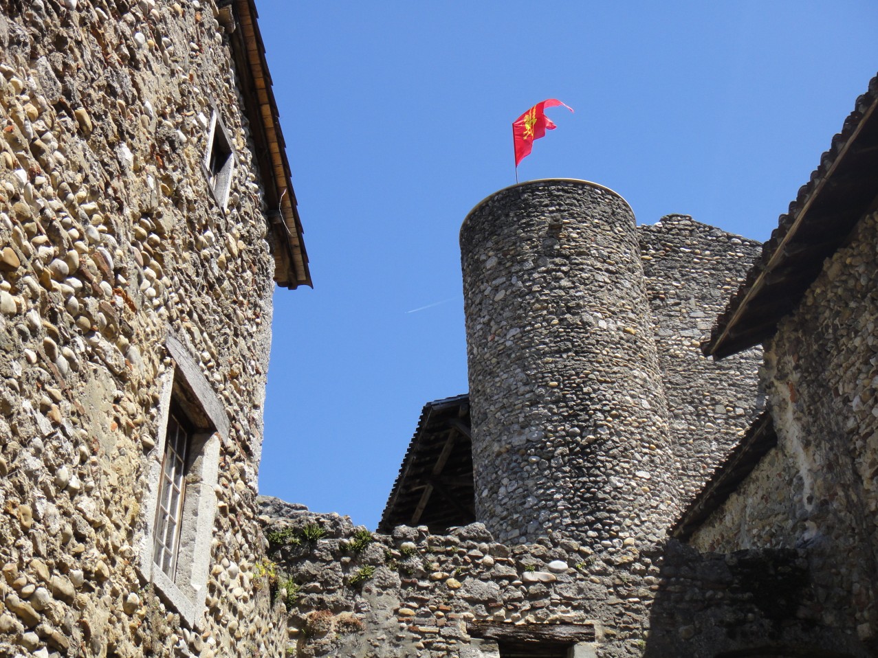 Pérouges : petite cité médiévale / Medieval town