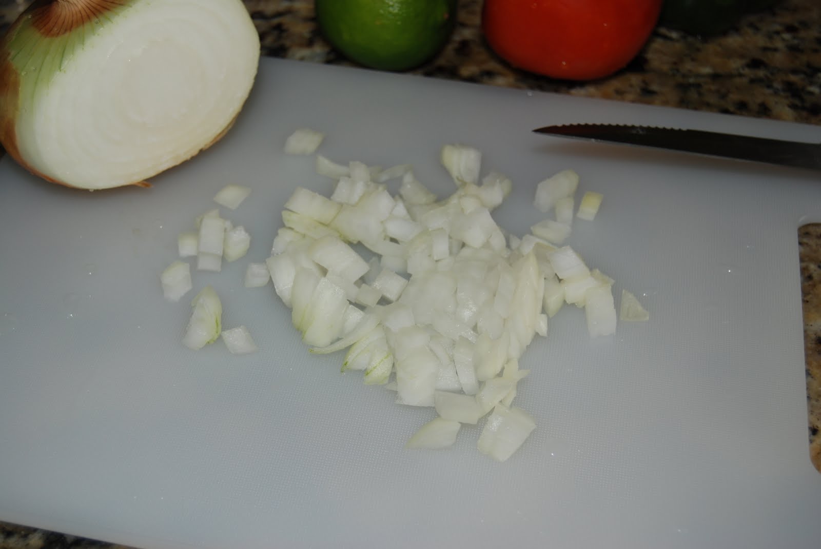 Diary of a Glam Mommy...: Its NOT Pico de Gallo its CHIMOL!!!!