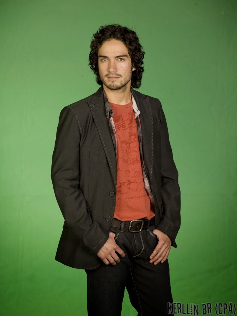 RBD: Fotos de Miguel Arango(Alfonso Herrera)