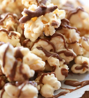 MawMaw's Recipes: Avalanche Popcorn