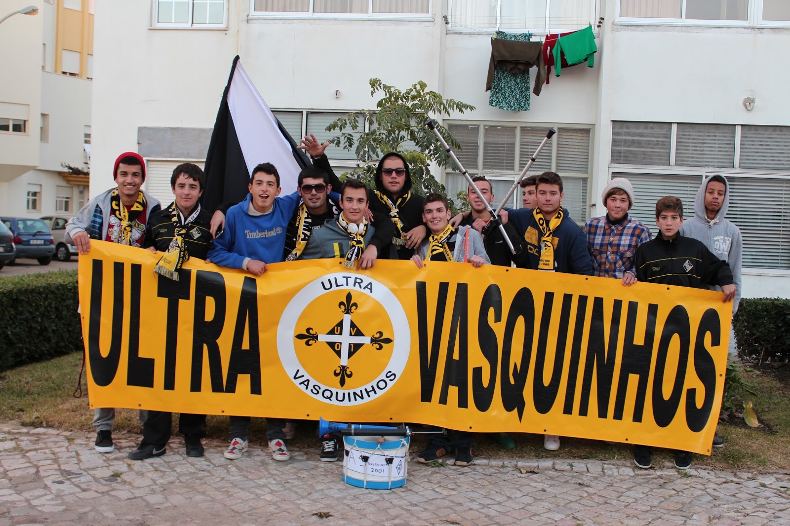 HÓQUEI CLUBE VASCO DA GAMA: Foto da claque do HC Vasco da Gama - "Ultra ...
