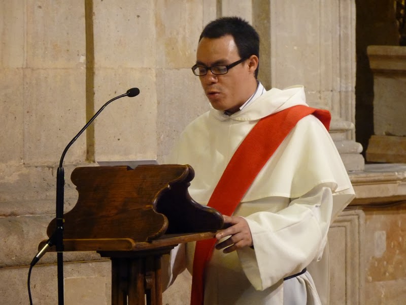 La Enciclopedia de Dios: DIÁCONOS