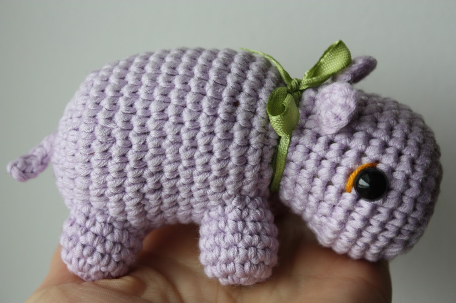 Happyamigurumi: Amigurumi Hippo Pattern - PDF Amigurumi Toy Tutorial