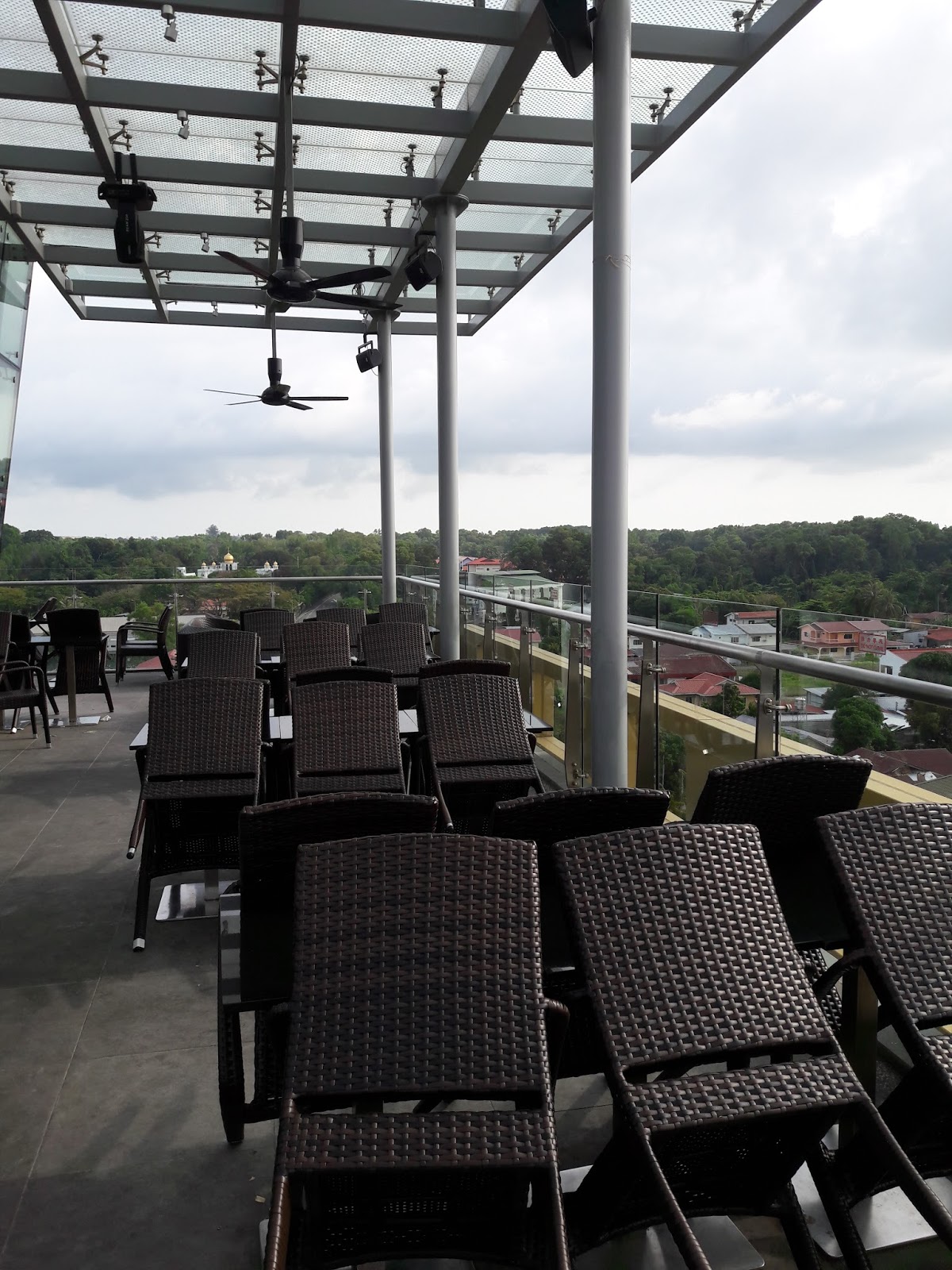 Ceritera FLK: Hotel Labuan Point