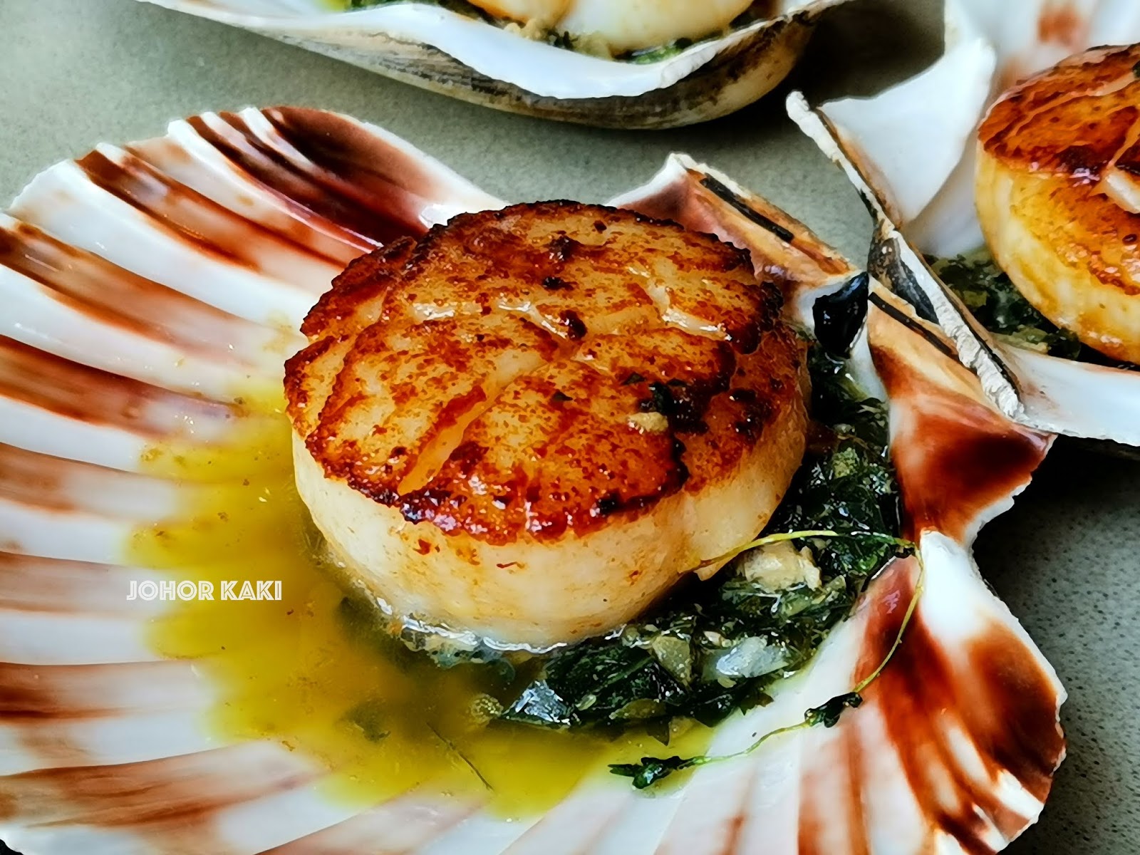 FrapasBar by Saveur - The Cathay. French cuisine served Tapas style ...