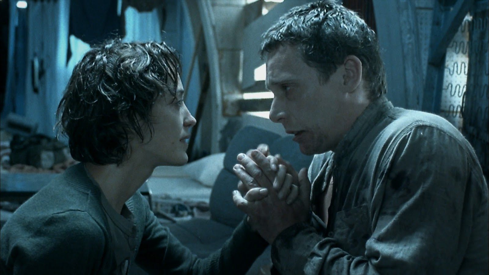 Scared?!: Movie Review : Mutants (2009)