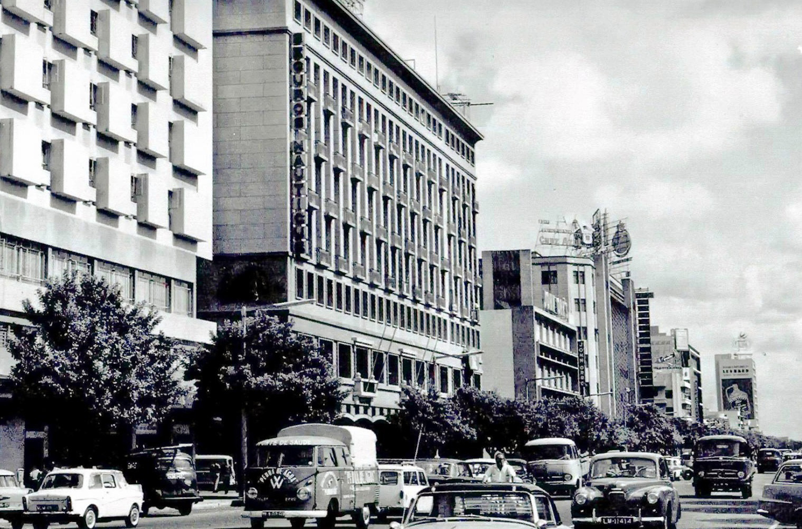 Prédio Nauticus na Av. 25 de Setembro, Maputo. História da Companhia de ...