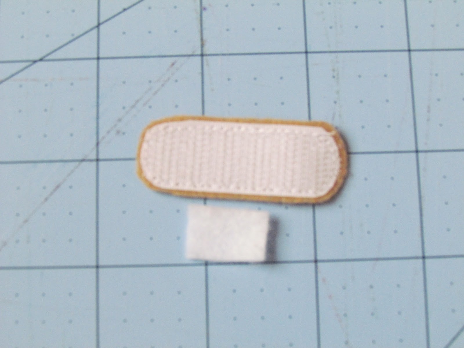 Little Bean Workshop: Play Vet Clinic and Felt Band-Aid Tutorial