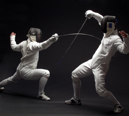 Anggar - Panduan tehnik menggunakan Foil, Sabree, Epee serta tip trik ...