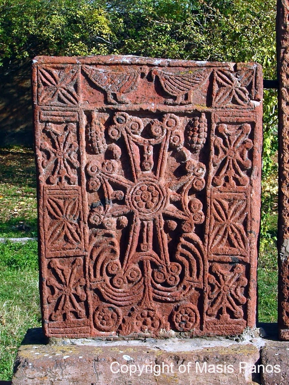 Understanding our past: The "Wings of Ahura Mazda" perpetuated in the ...