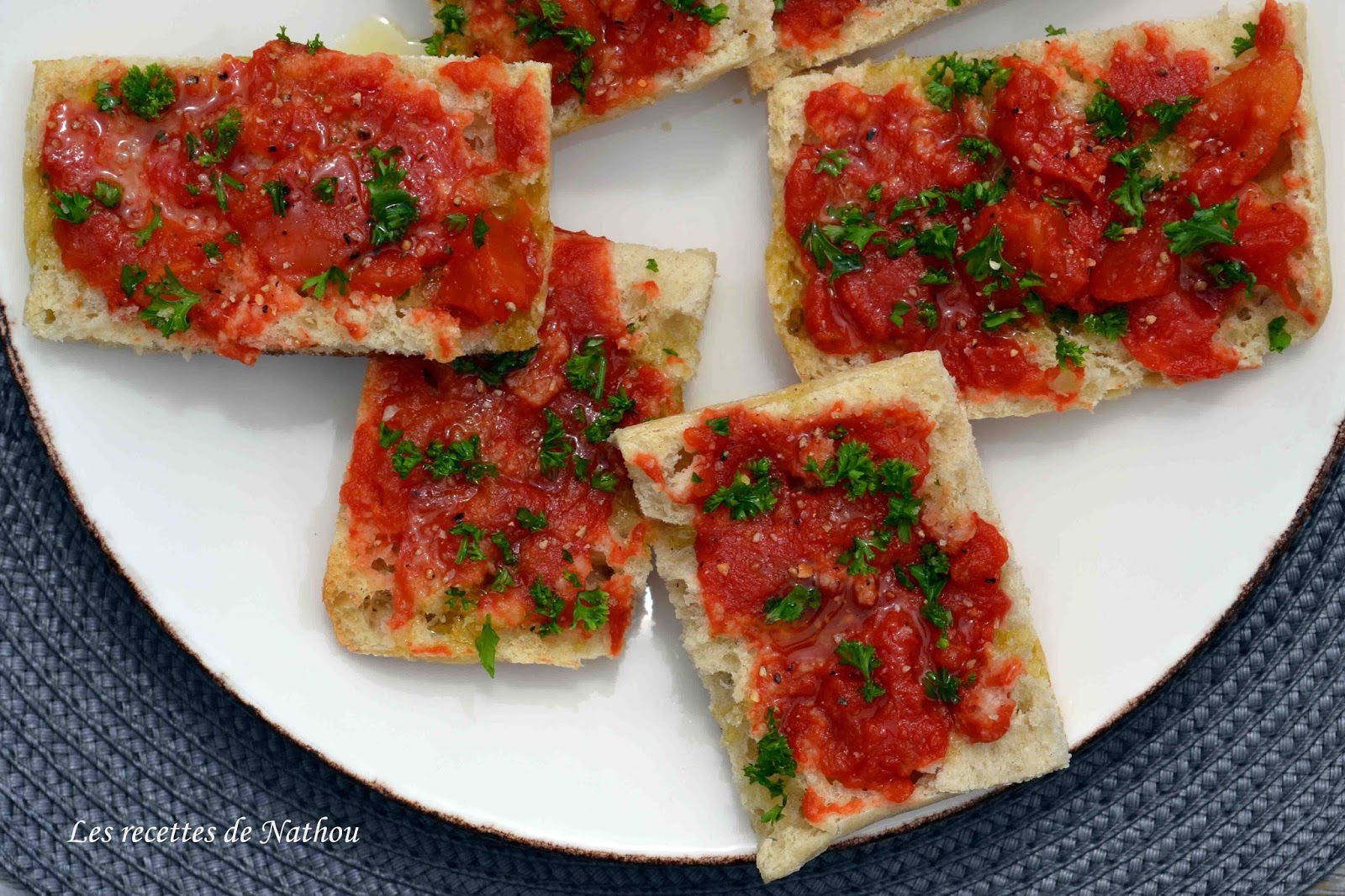 Ma cuisine au fil de mes idées...: Pan tumaca - Tapas