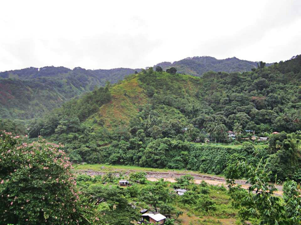 Travel with Life: Itogon Hot Spring, Benguet