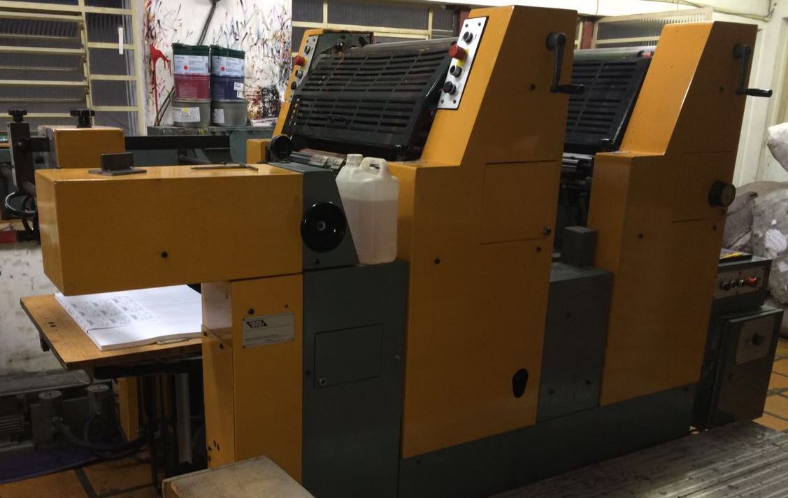 valprint maquinas gráficas : Impressora Off set Solna 225 plus bicolor