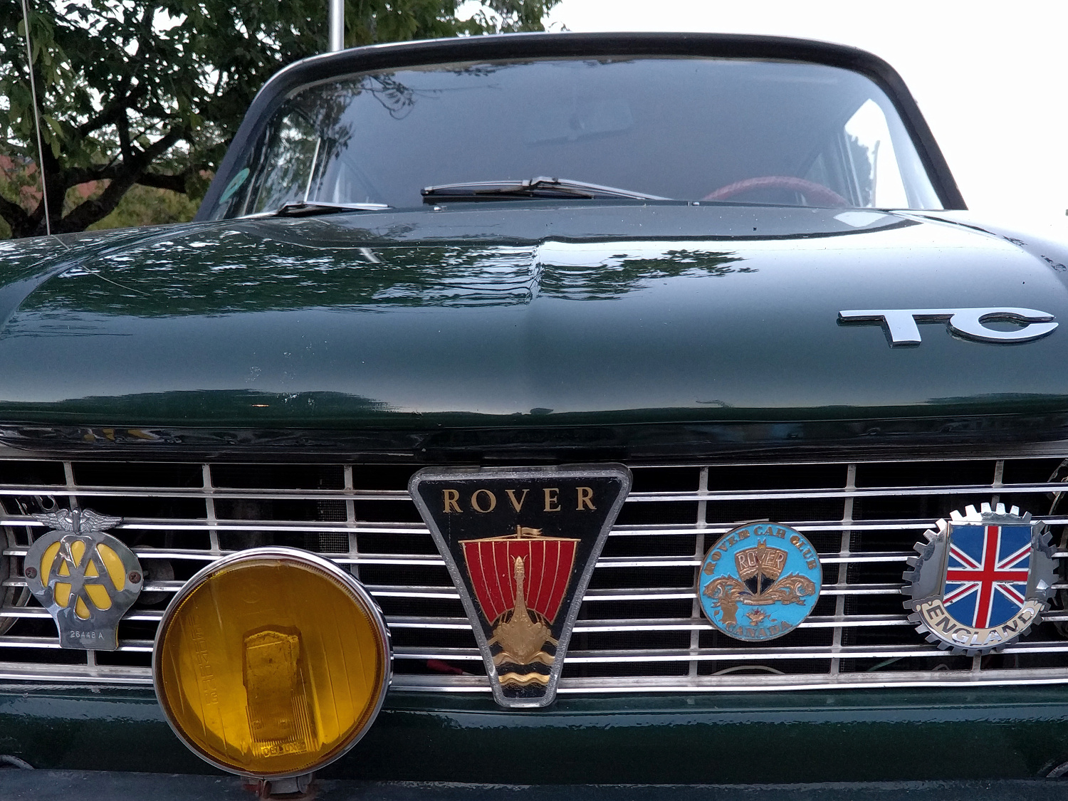 Old Parked Cars Vancouver: 1970 Rover 2000 TC