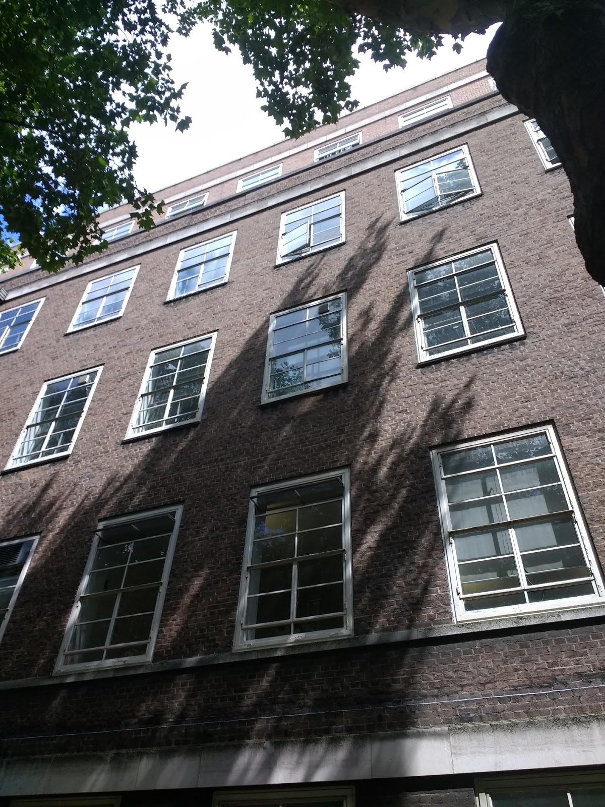 Perambulatory Ramblings: Clapham to Bloomsbury: Not taking the direct route