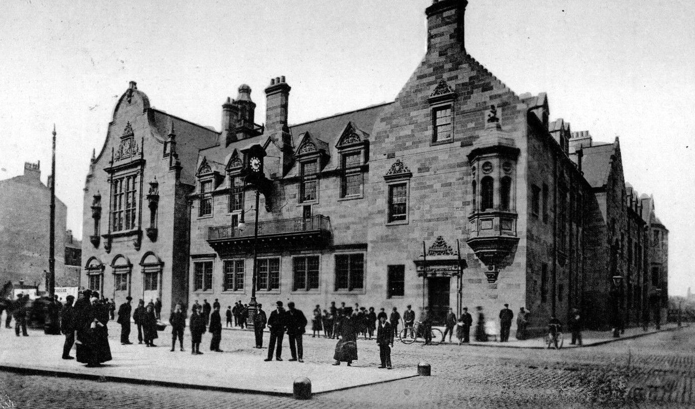 Tour Scotland: Old Photograph Pearce Institute Govan Scotland