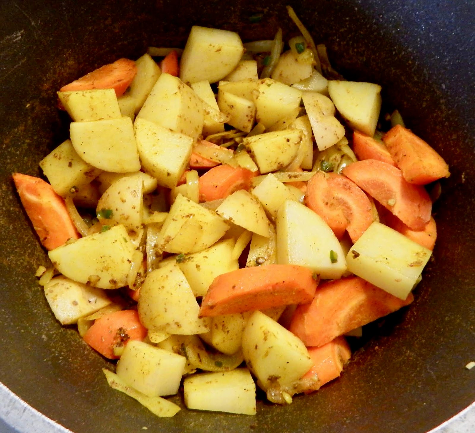 Food By Bram: Atakilt Wat (Ethiopian Cabbage, Potato & Carrot Dish)