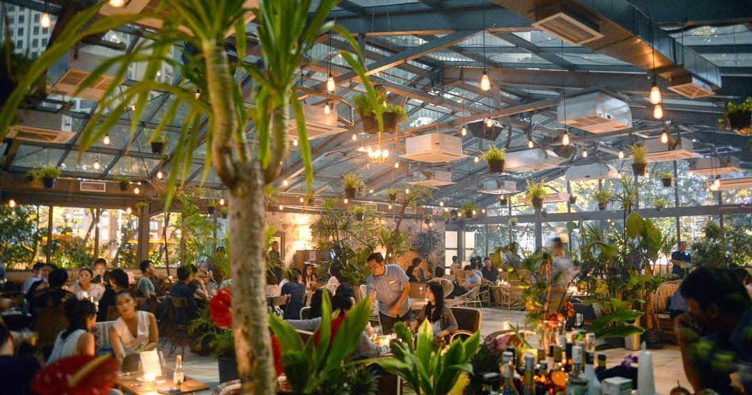 Lucy In The Sky (Bar & Restaurant) | Jakarta100bars Nightlife Reviews ...