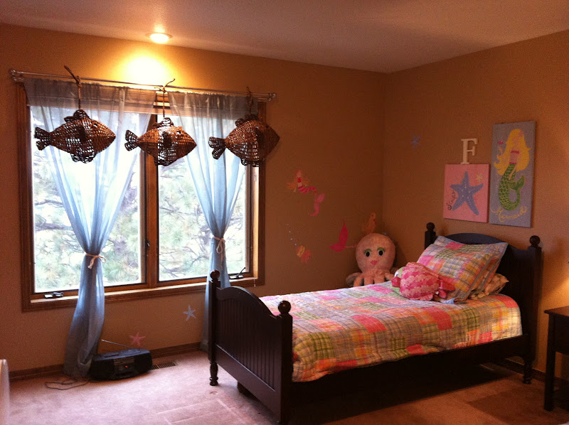 Bringing Home Holland: Boy/Girl Room transformation