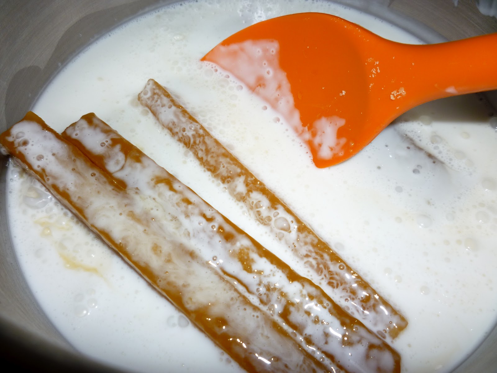 PinoyAmericanFavoriteRecipes: #348_Old-Fashioned Suman at Katiba