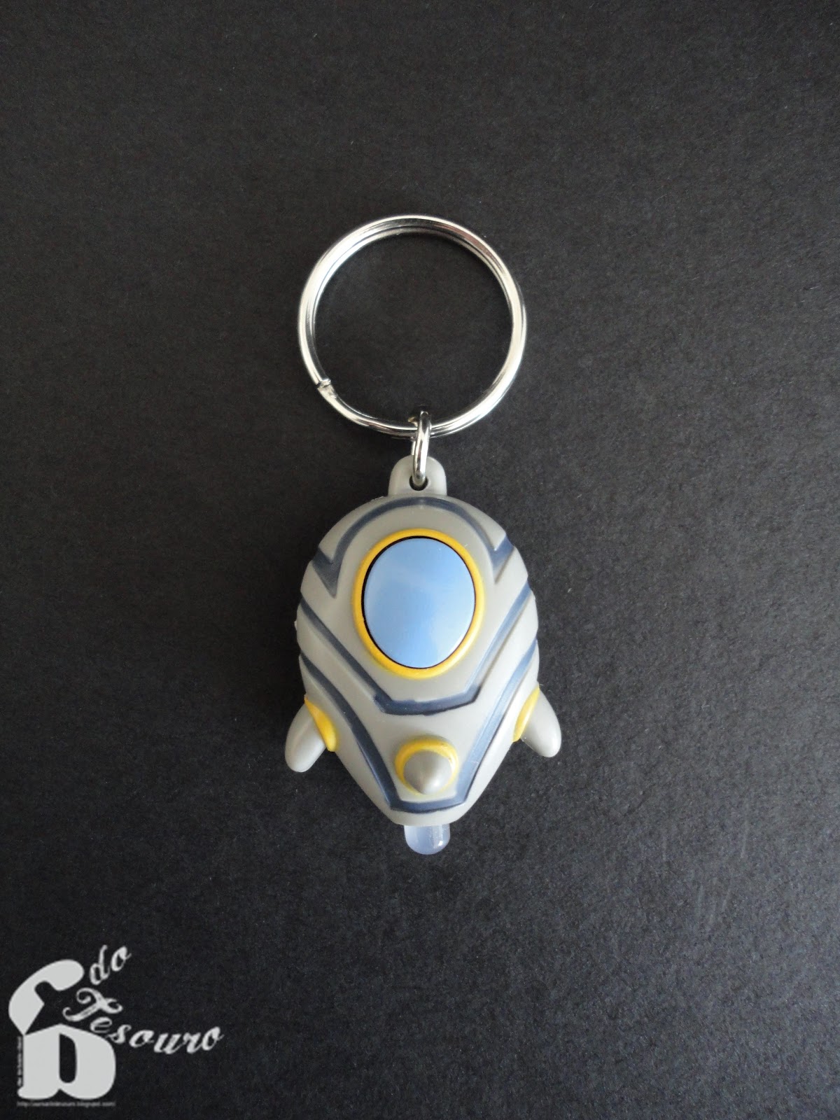 A ARCA DO TESOURO: Huntik: Secrets and Seekers - PVC