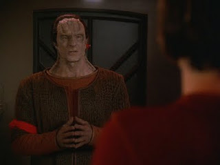 Polonthi's Universe: Star Trek DS9 - Cult of the Pah-Wraiths - Earring ...