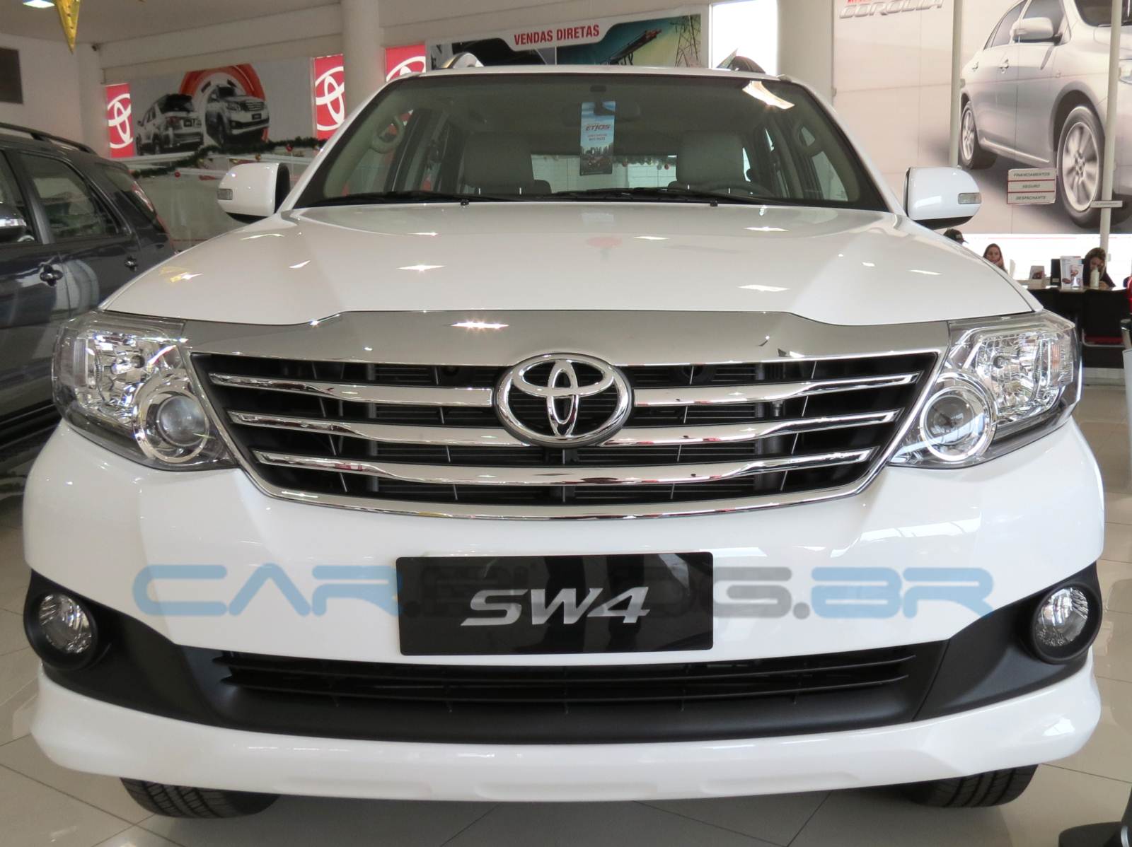 Hilux SW4 Flex Automática: fotos, preço, consumo e especificações técnicas