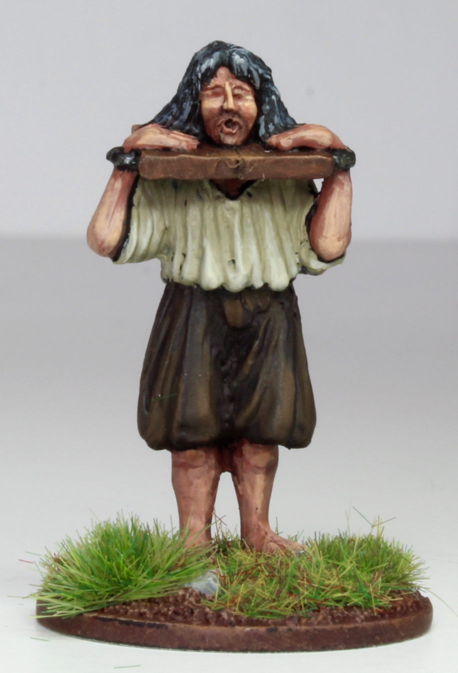 28mm Victorian Warfare: Stocks and Pillory.