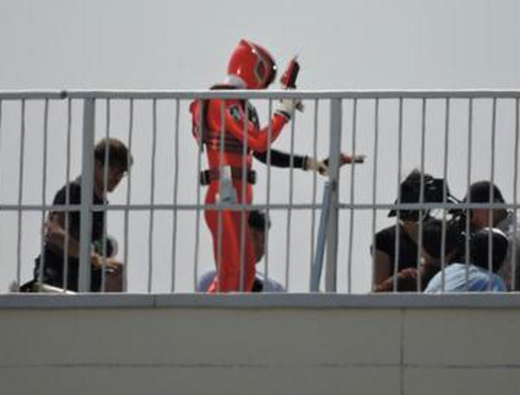 Tokusou Sentai Dekaranger 10 Years After: Dekared Fire Squad Spotted ...