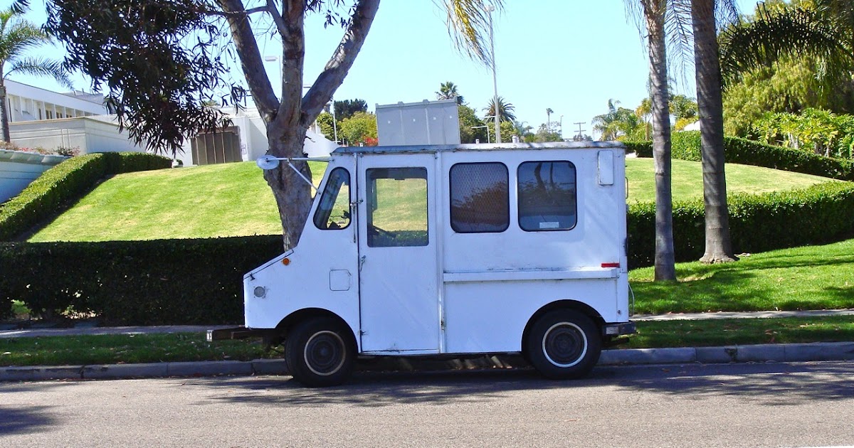 THE STREET PEEP: 1974 AM General FJ-8A Step Van