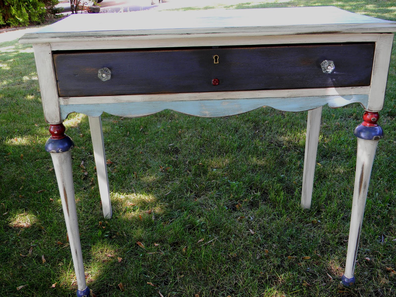 Emily's Up-cycled Furniture: Writing desk