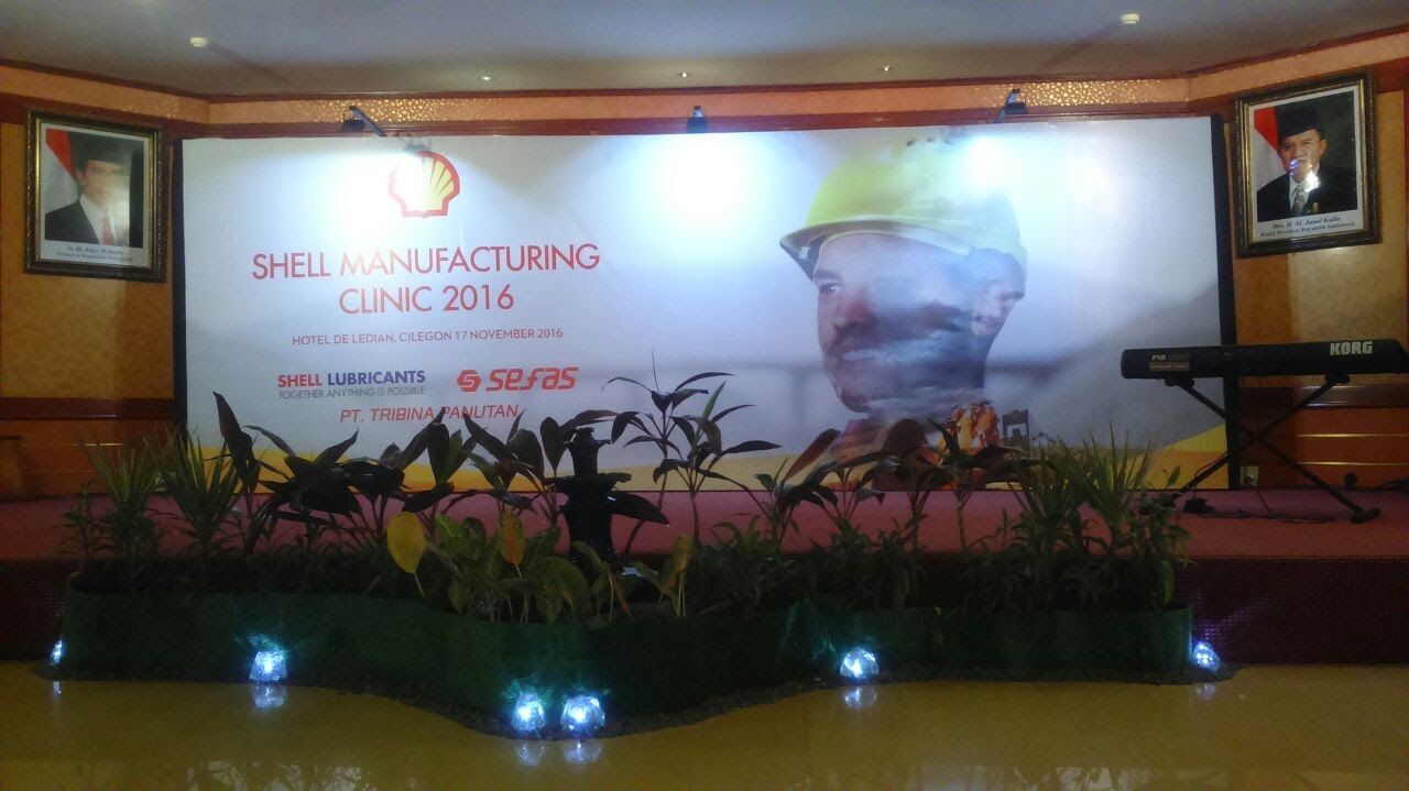 Contoh Backdrop dalam Ruangan - SAZYCOM