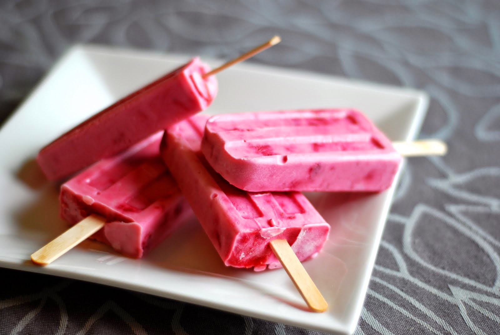 mis recetas comida hecha en casa: COMO HACER HELADO DE PALETA