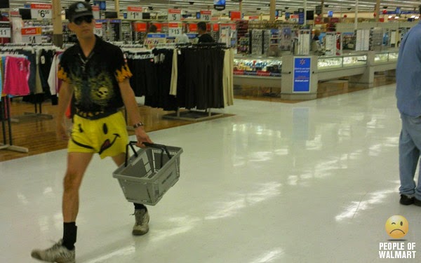 17 Walmart Fashion Fails