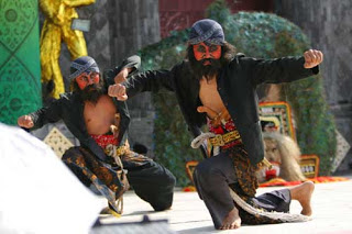 Blog Budaya Indonesia: Reog Ponorogo : Tari Simbol Perlawanan yang ...