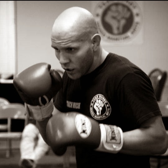 Adventure's of Raven : Raven gets real with Pro MMA fighter, trainer ...