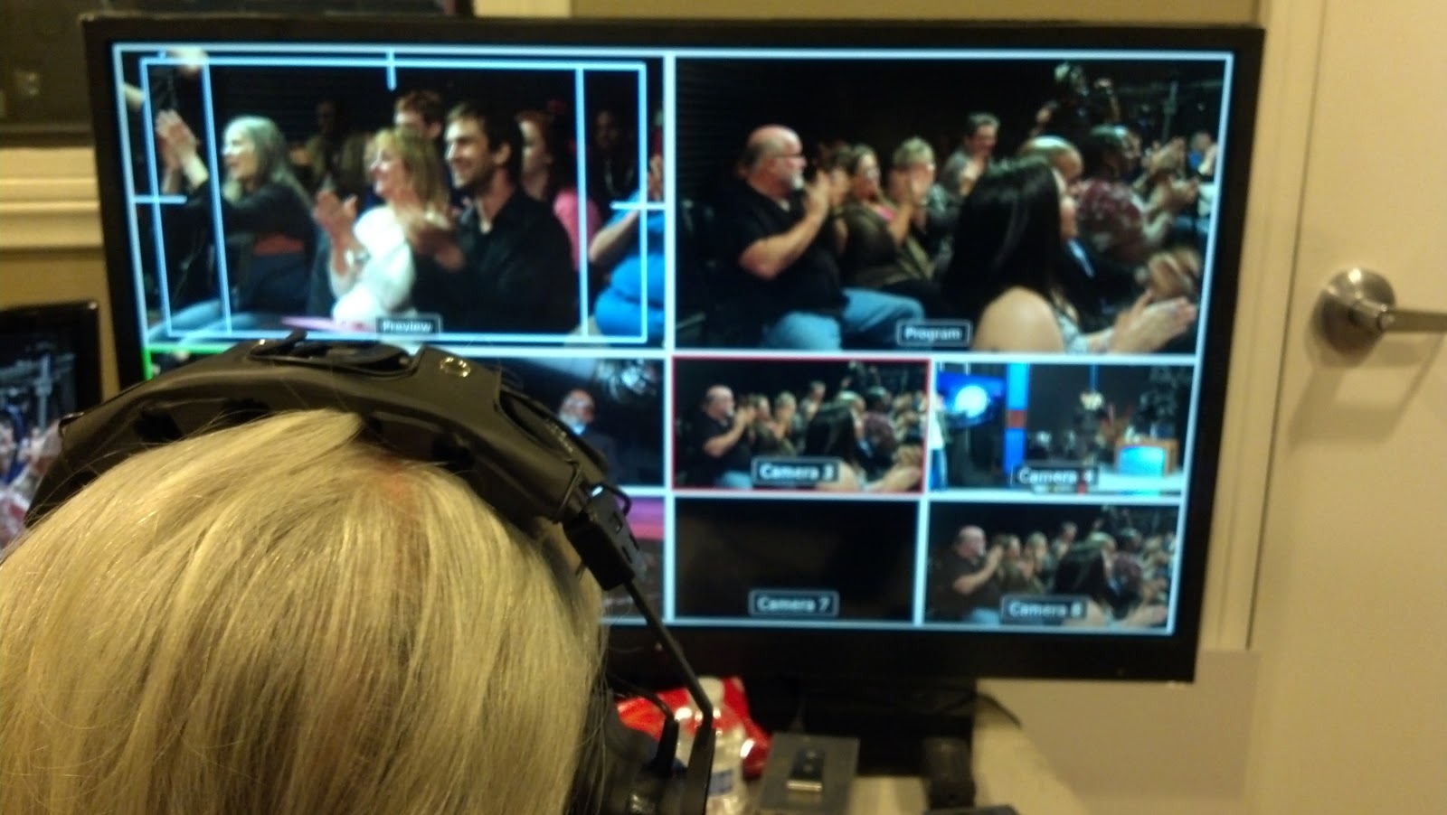 Comedian Stevie Mack: April 2013