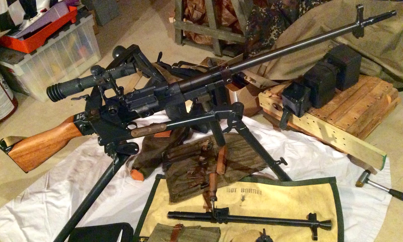 Universal Machine Gun Model 59 (UK Vzor 59): January 2015