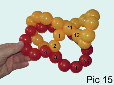 CLASSICAL: Balloon heart