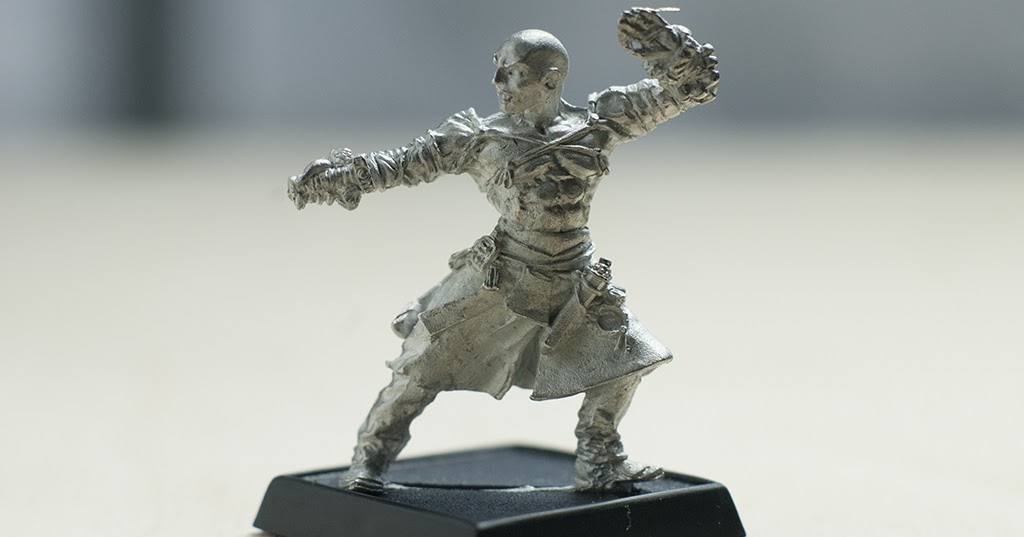 28mm Sajan Iconic Monk: Hand Surgery Conversion