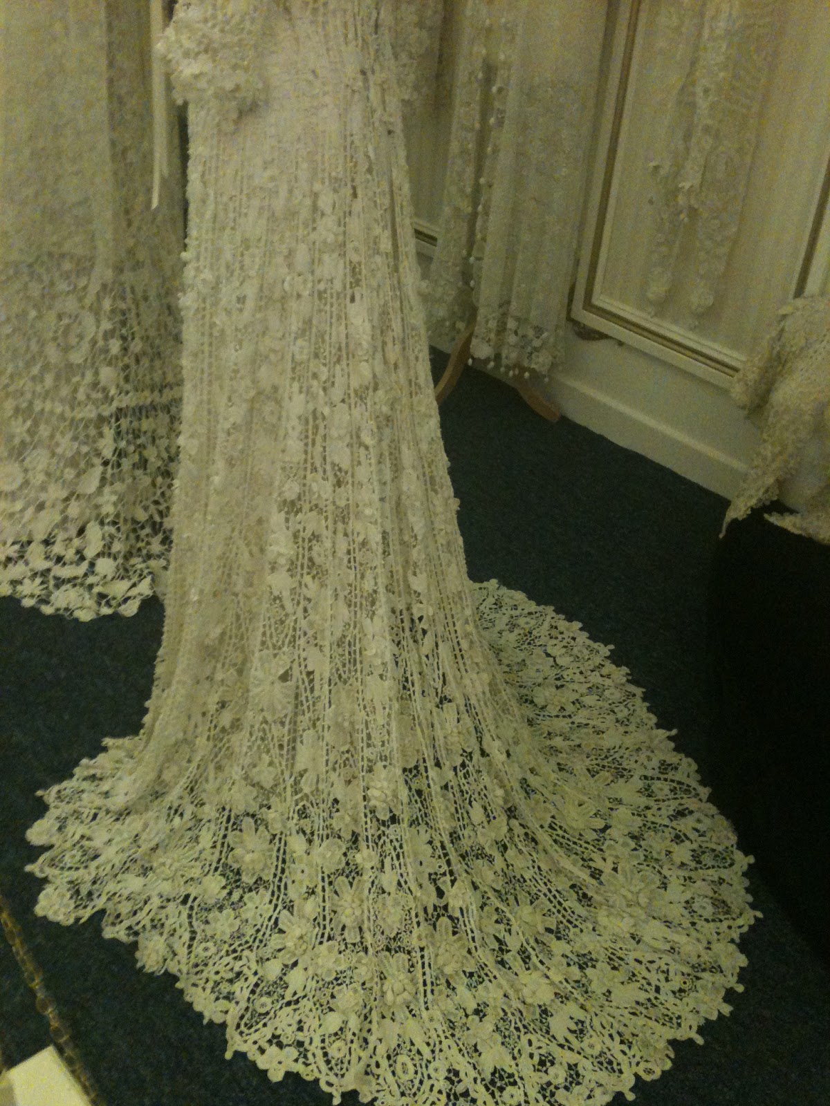 Rosemary Cathcart Antique Lace and Vintage Fashion: The Sheelin Lace ...