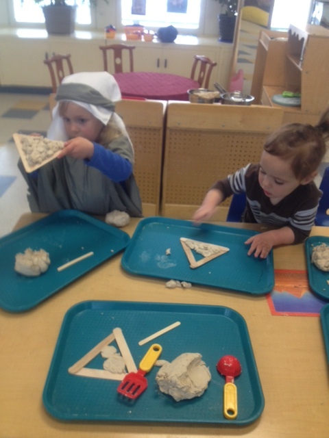 Gan Camarillo Preschool: Natural Clay Pyramids!