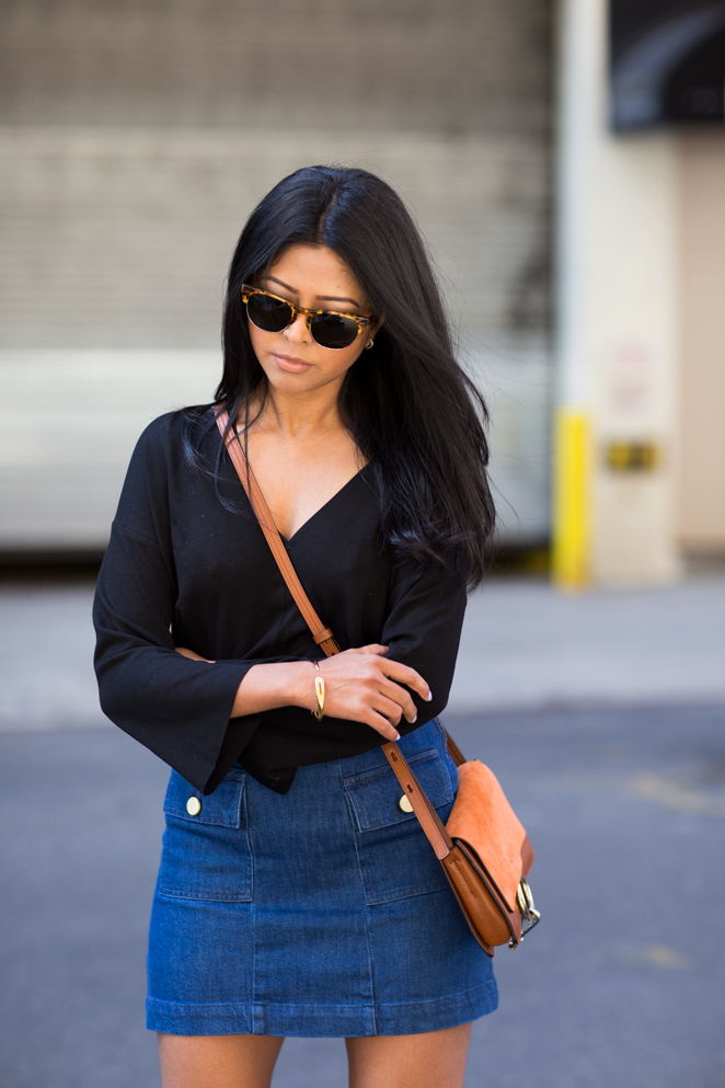 ELIZABETH ROBERTS - Walk In Wonderland