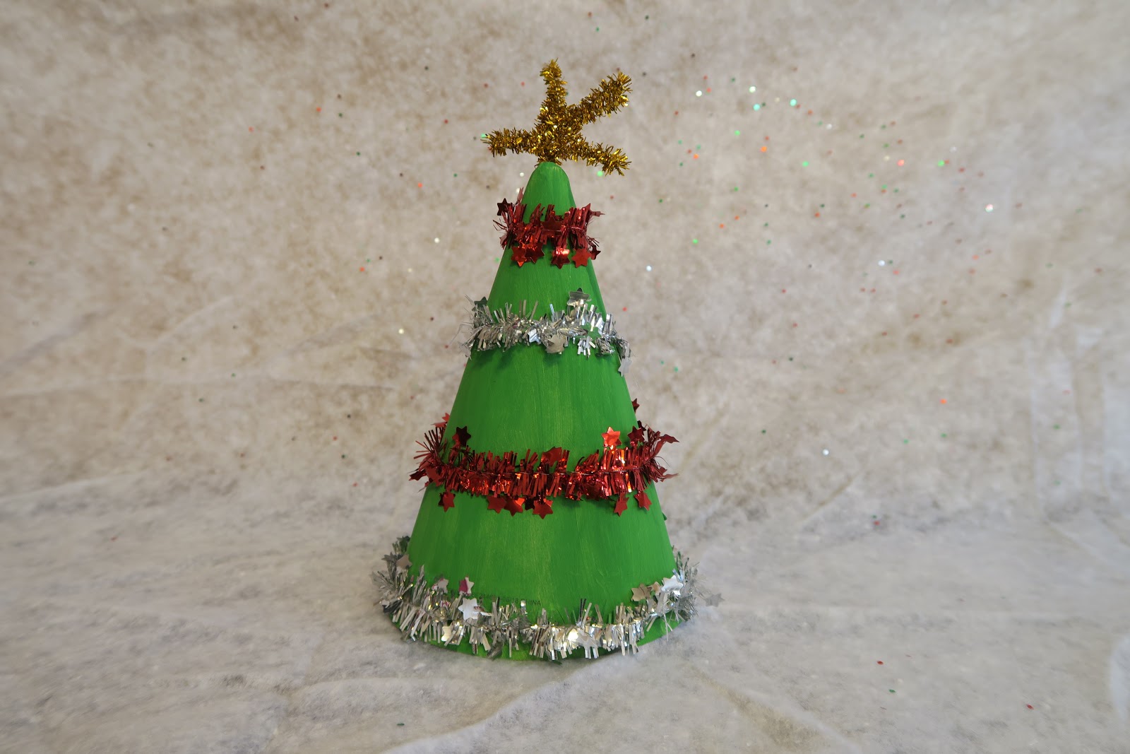 Upcycle Party Hats for Easy Christmas Tree Crafts | NESHEAHOLIC