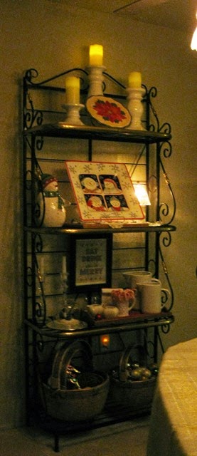 Baker's Rack Christmas Cheer