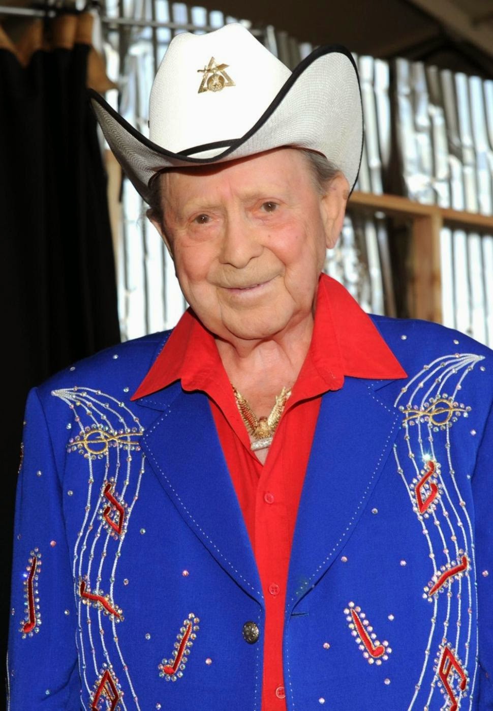Grand Ole Opry Star Little Jimmy Dickens Dead At 94 ~ Chatter Busy ...