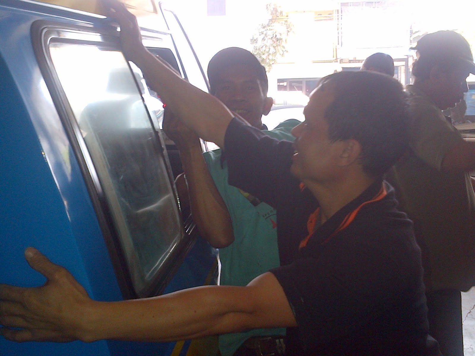 KACA MOBIL BANDUNG TERLENGKAP dan BANGUNAN juga MEUBEUL : KACA MOBIL ...