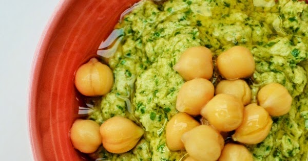 Rocket Hummus - National Vegetarian Week | Tinned Tomatoes