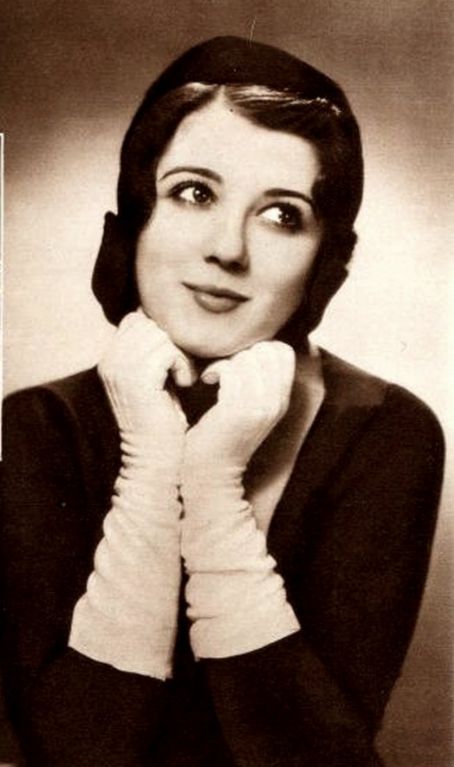 Cinema Divas: Sidney Fox