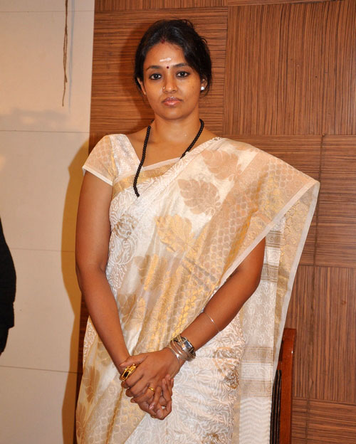 Newstillsindia: Actress Ranjitha Stills Gallery